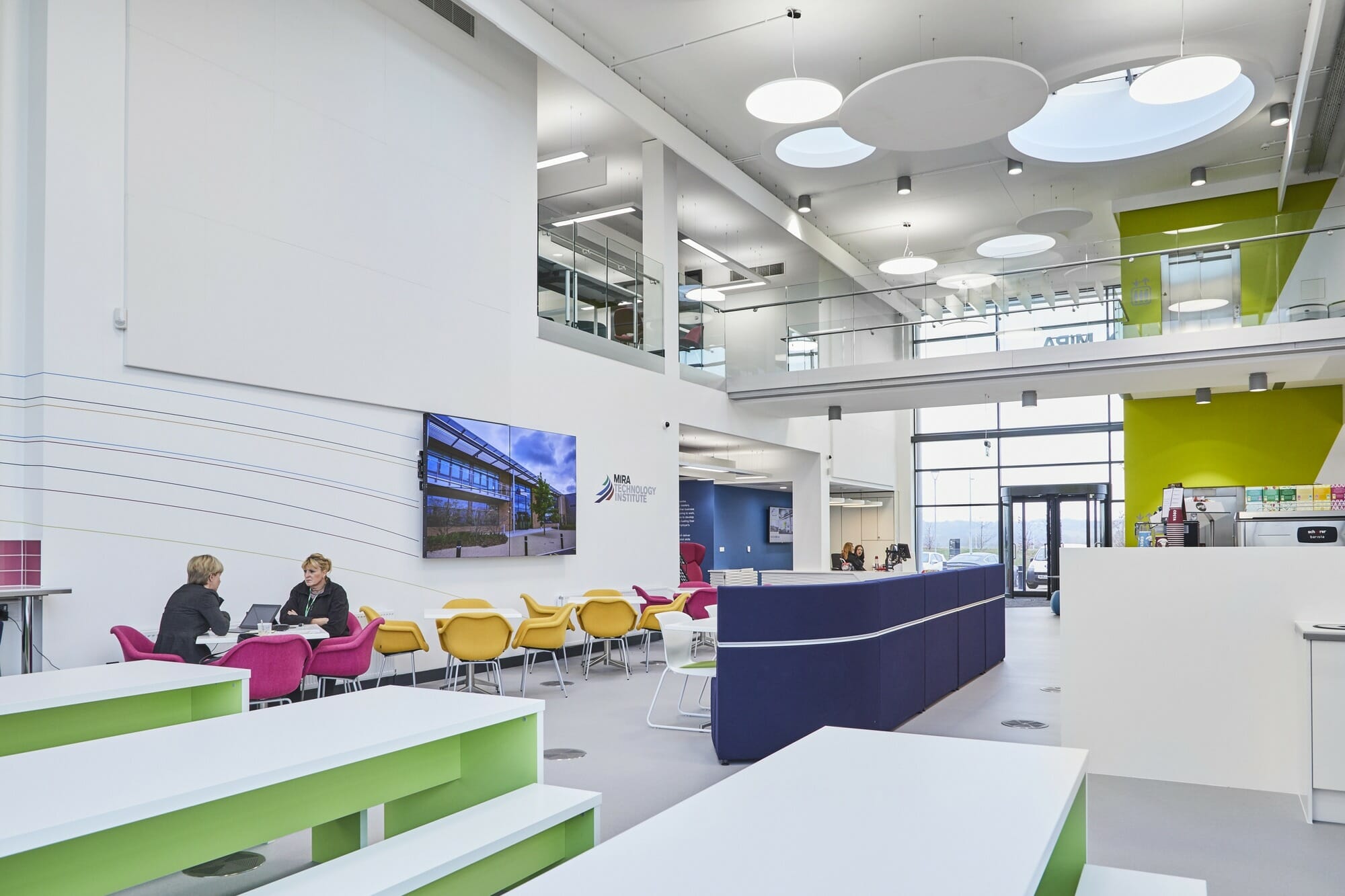 5 Reasons Your Workplace Needs a Work Café